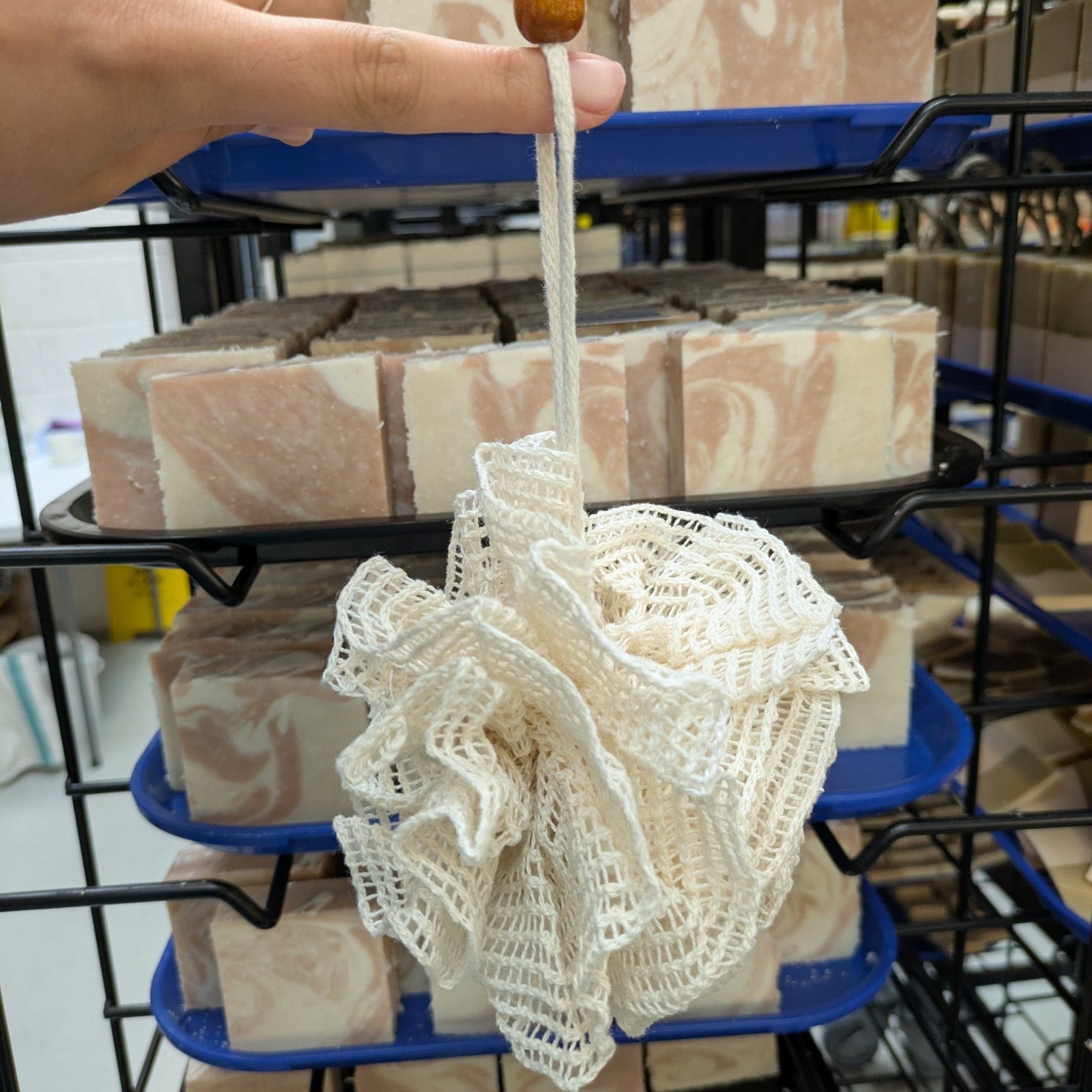 Rami Shower Puff – Exfoliating, Reusable & Eco-Friendly – thenaturalspa